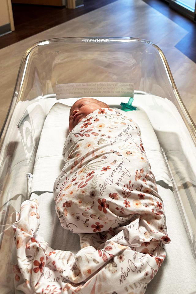 Baby girl born 'extremely preterm' at 27 weeks. After having a 70 to 80 ...