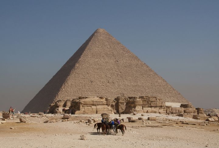 15 mathematical enigmas hidden in the architectural design of the Great ...