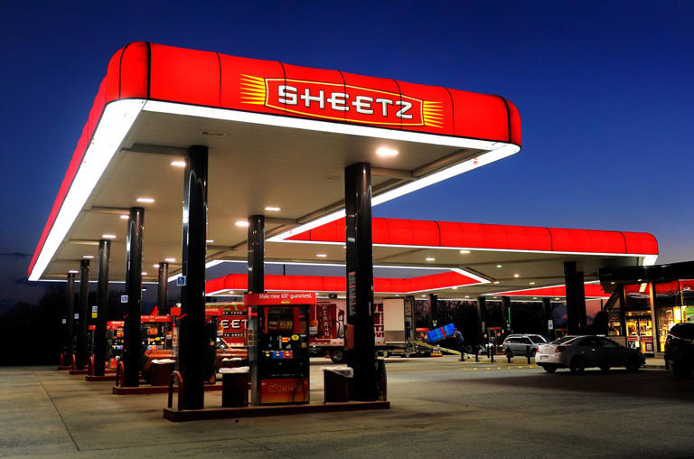 Steve Sheetz, longtime CEO of popular convenience chain, dies at 77