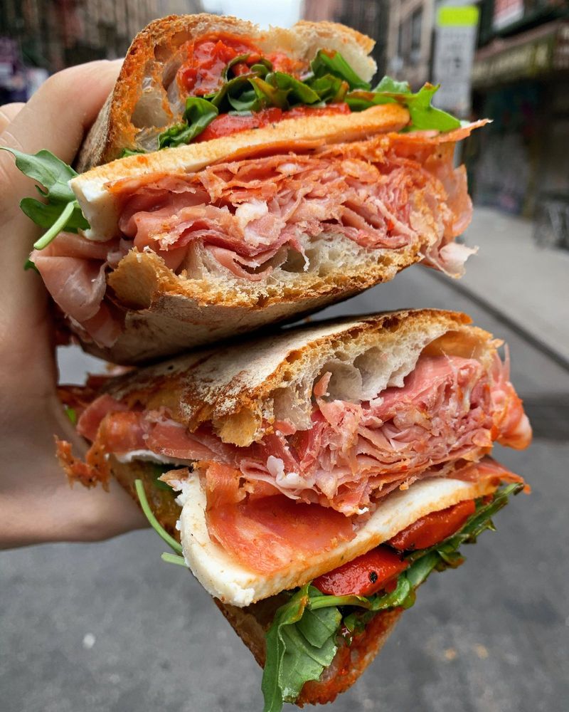 I used to love Subway for sandwiches, but these 21 options outshine it now