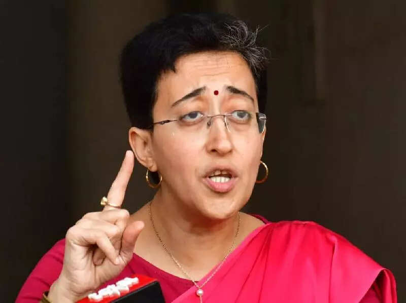 BJP, AAP spar over 'insult' to Sikh guru
