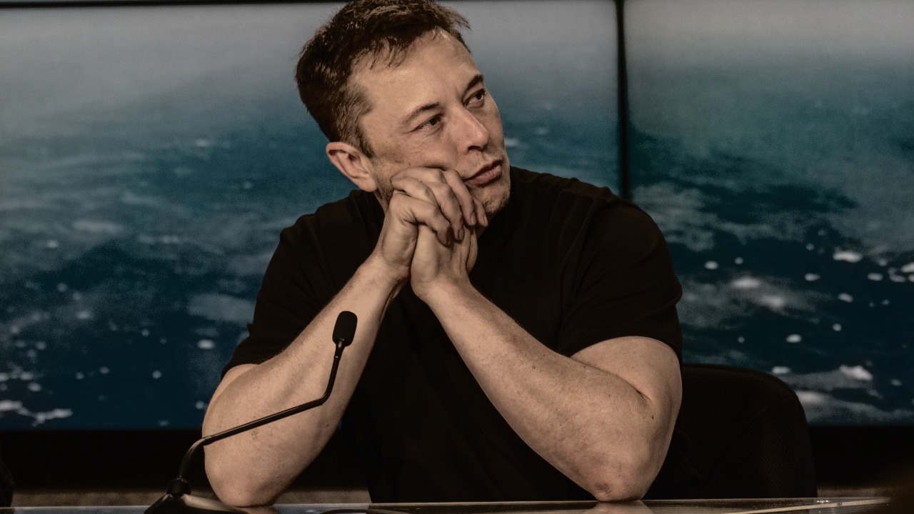US labor board drops one case against Musk’s SpaceX