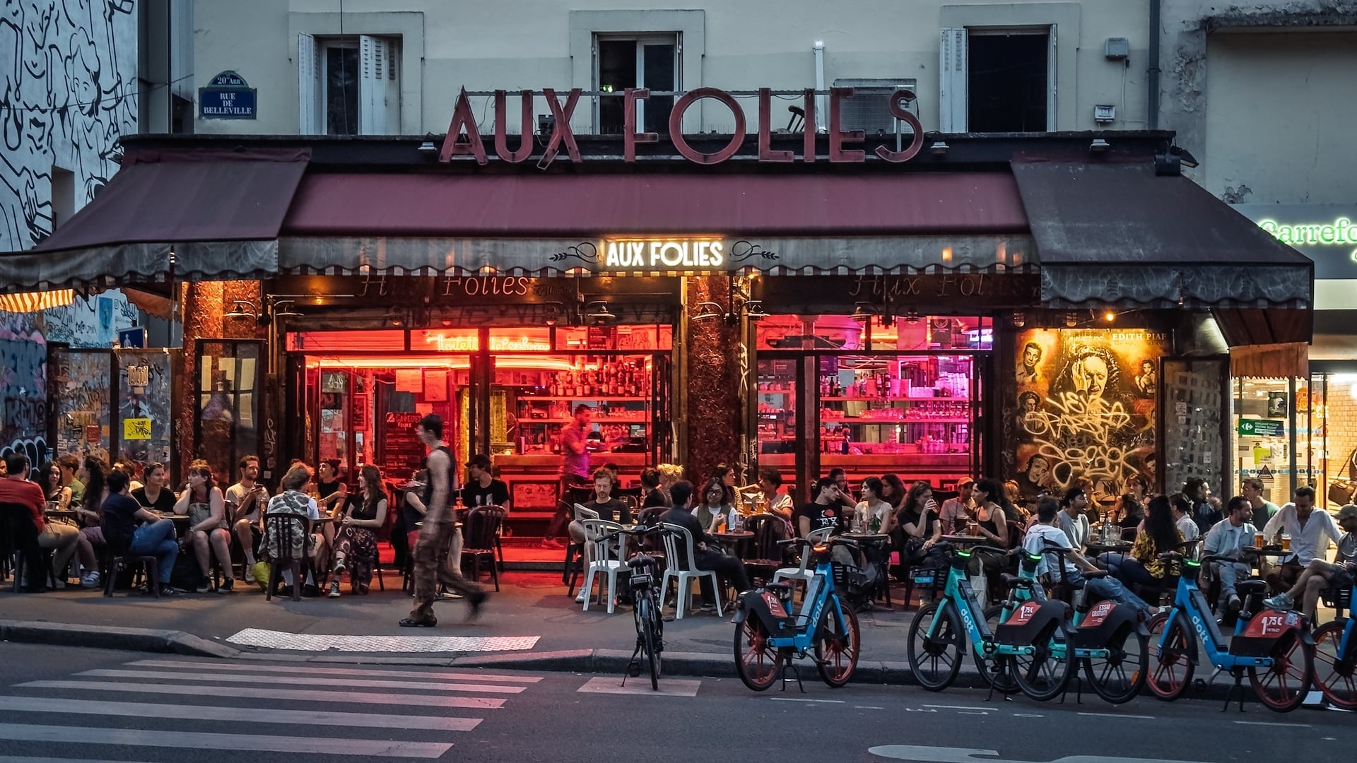 À Paris, cette rue cosmopolite est l’une des plus cools du monde (elle ...