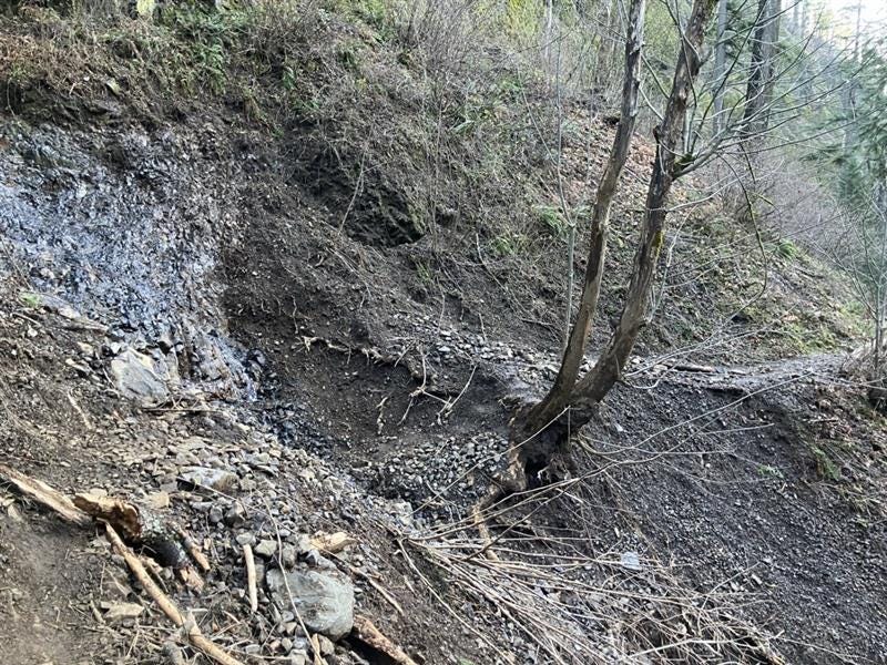 15 Oregon trails, hot springs, roads closed by storm damage