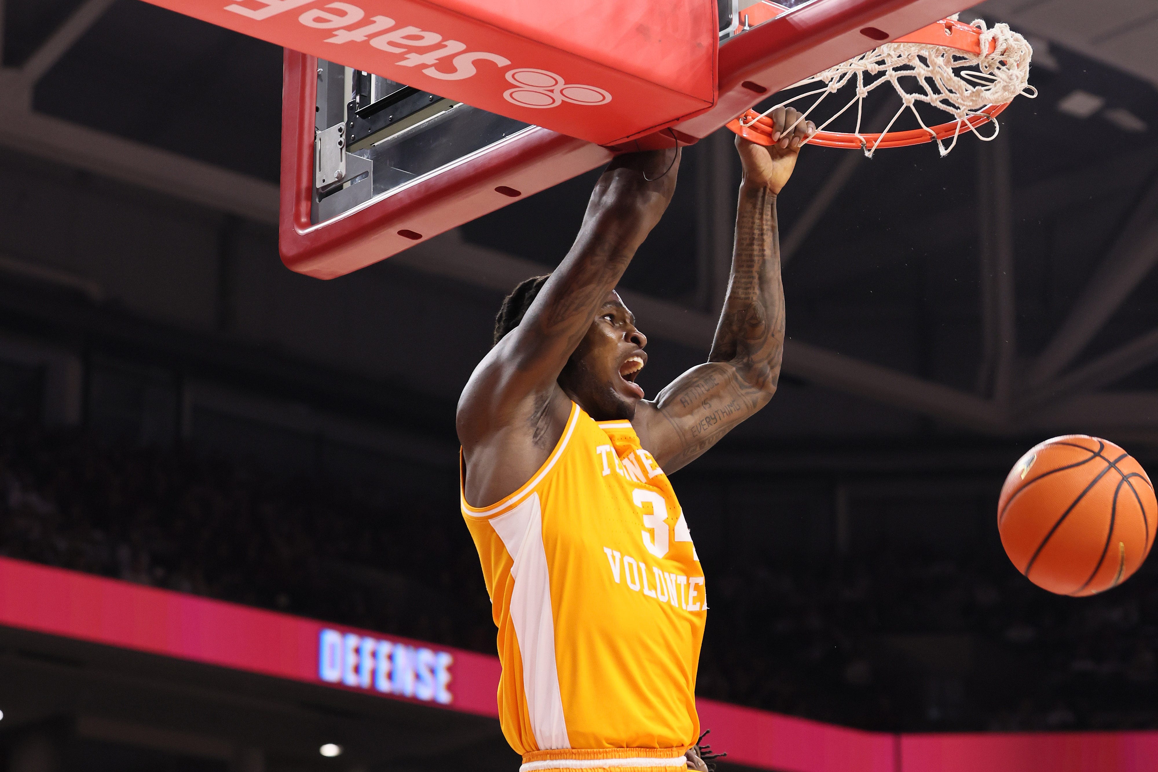 Tennessee basketball vs Texas live updates, TV channel, game time