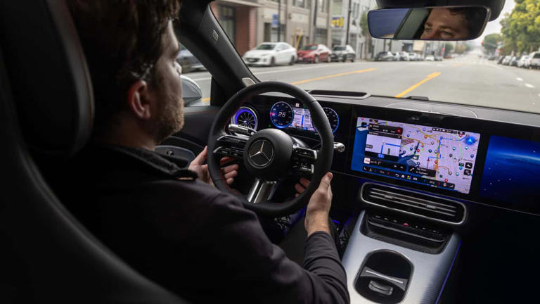 The only 'eyes-off' driving system for personal cars in America is dead