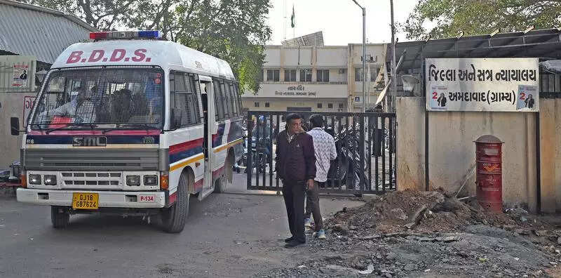 Bomb threat emails spark security scares in courts, other offices