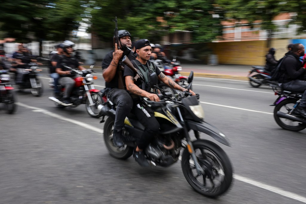 Pro-Maduro motorcycle gang, 'Colectivos,' hunting for Trump supporters ...
