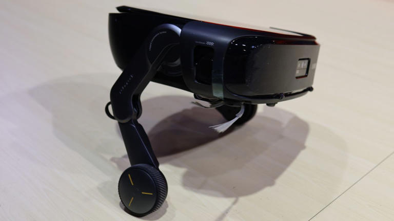 I just saw Roborock's leggy new robovac, and it'd make a better ...