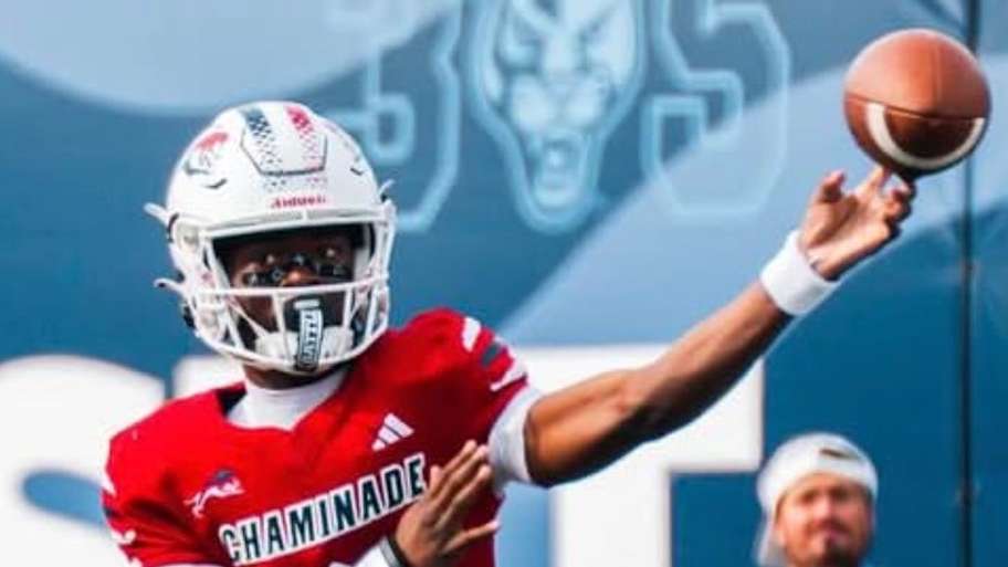 Vote: Who is the South Florida high school quarterback of the year?