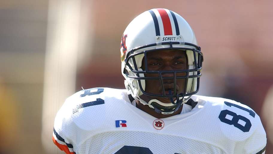 Auburn Tigers add former team captain Jeris McIntyre to football staff