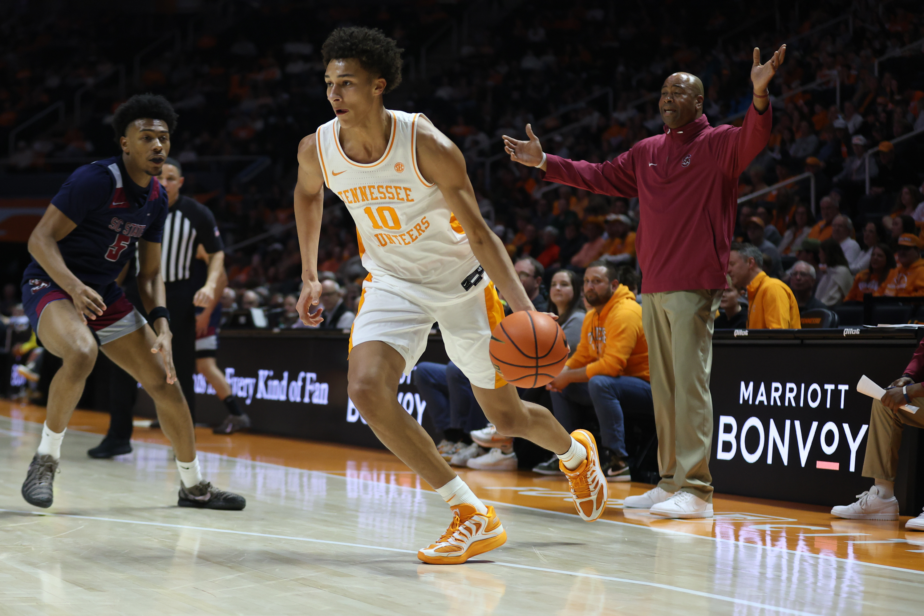 How to watch: No. 21 Tennessee vs. Texas