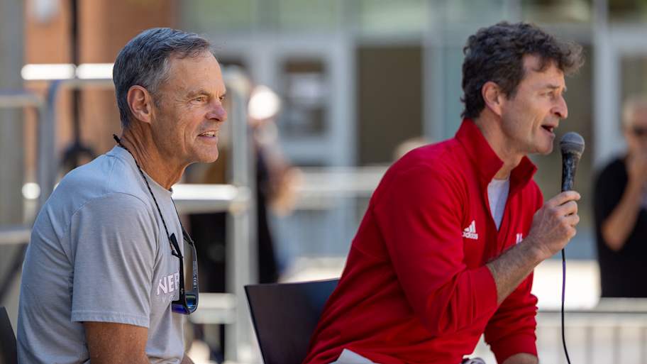 Husker volleyball radio voice John Baylor named Nebraska sportscaster ...