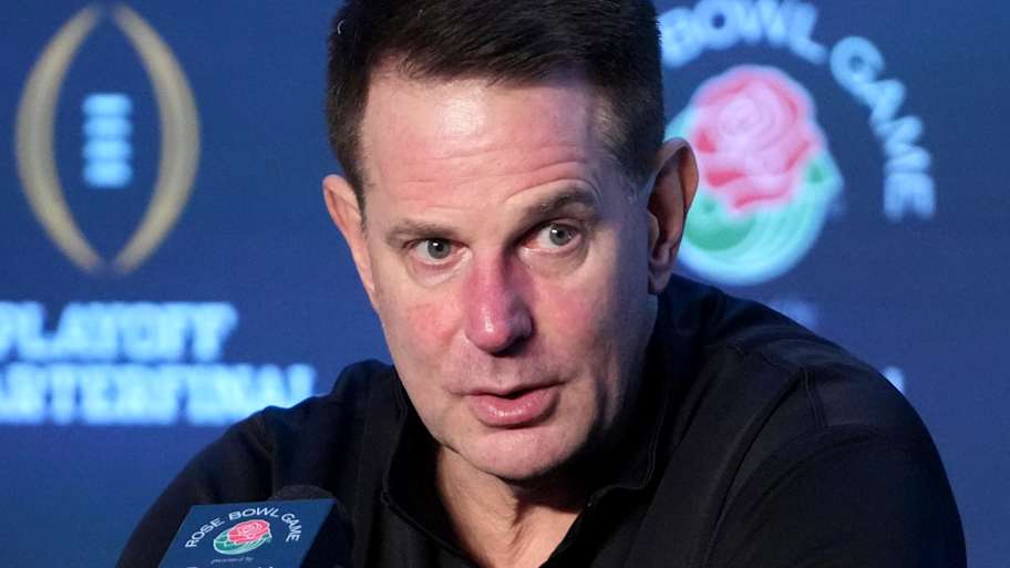 Oregon Ducks Biggest Playoff Loser of Transfer Portal Schedule