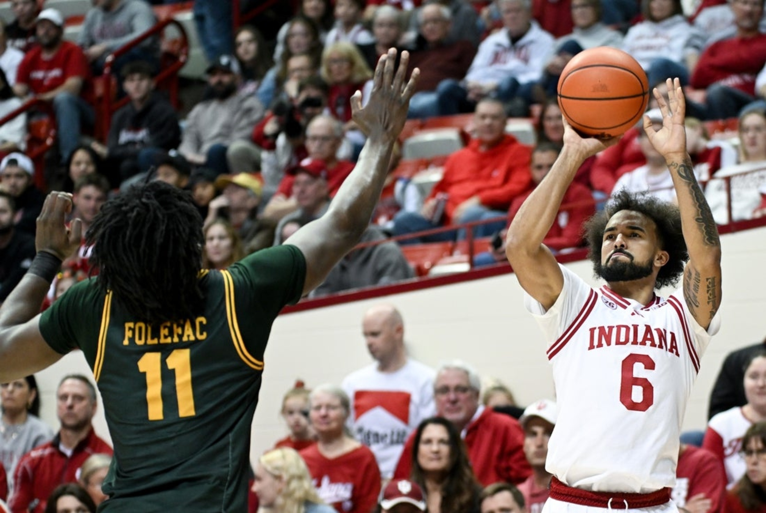 'Every night it's a rock fight': Indiana continues Big Ten play at Maryland
