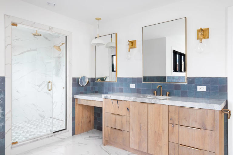 5 bathroom layouts that overcomplicate your morning routine, designers say