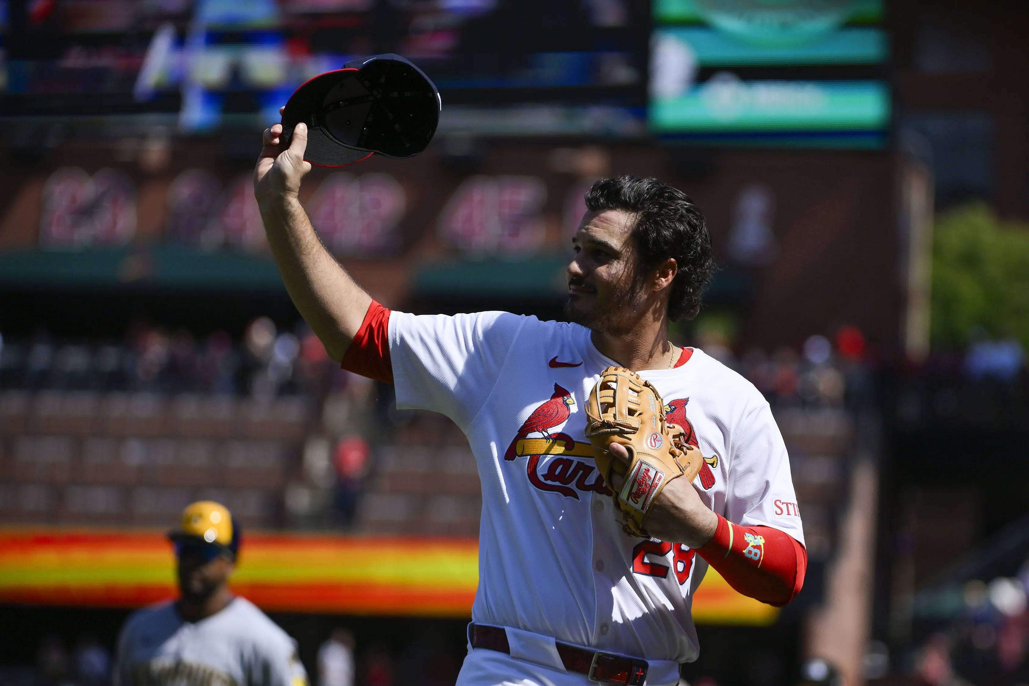 Cardinals struggle to move Nolan Arenado amid rebuild