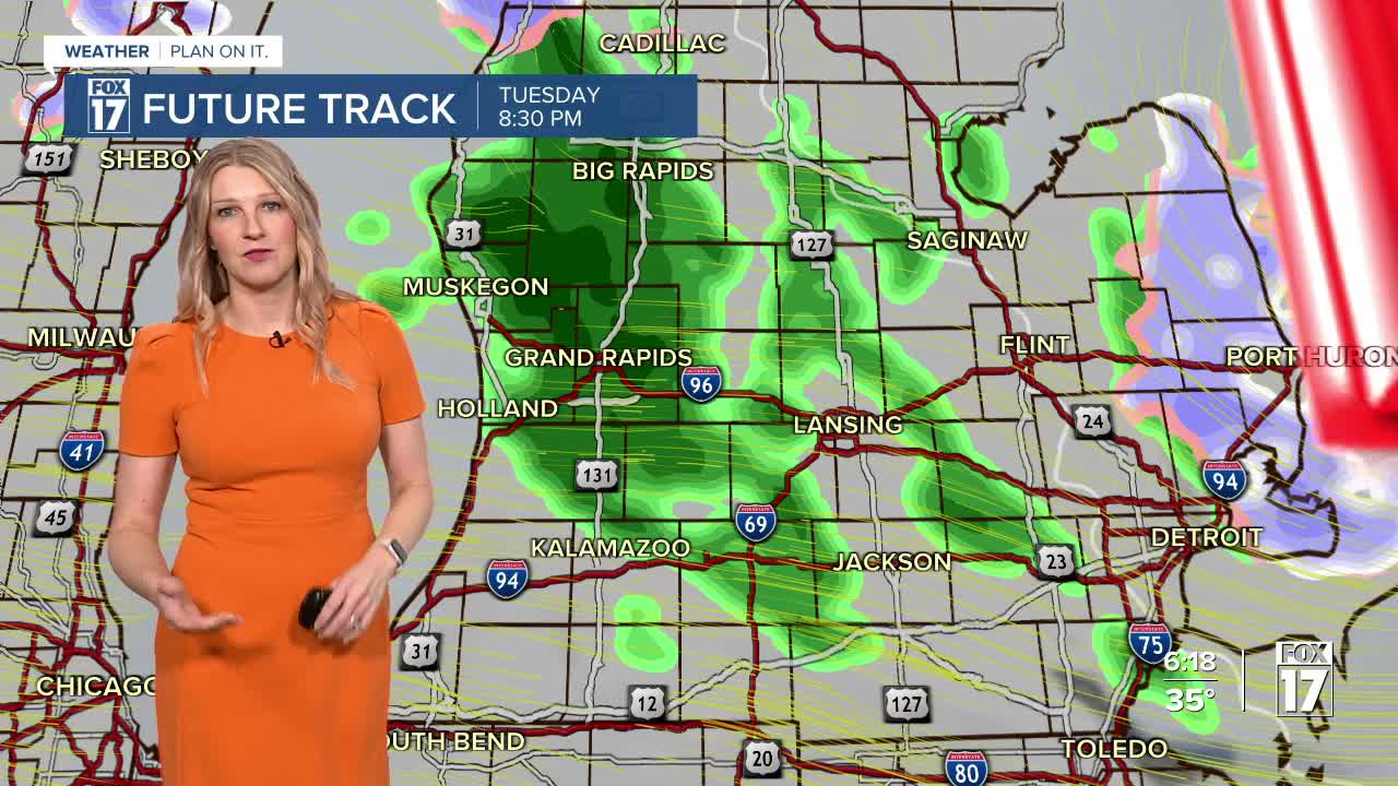 Tuesday late PM forecast: Drizzle and fog tonight