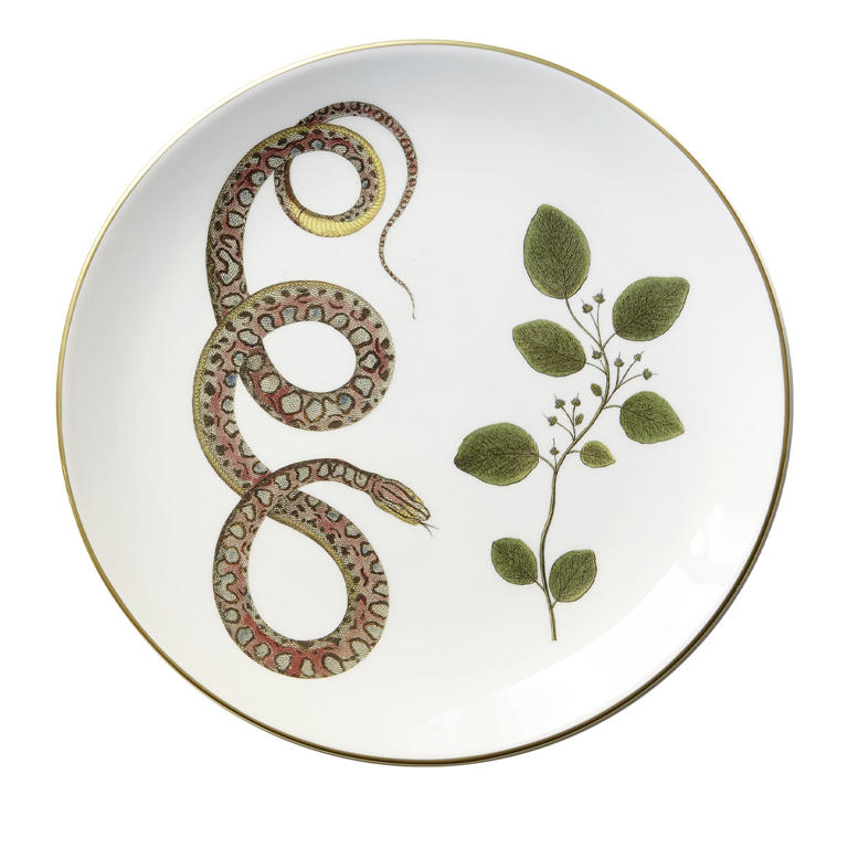 Gallery walls are cool, but do you have a plate wall?