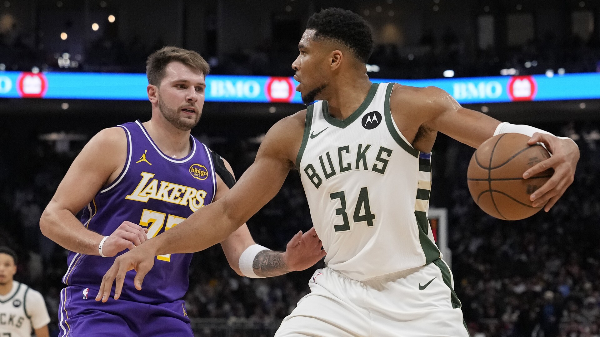 Giannis Antetokounmpo, Luka Doncic remain on top in second round of fan ...