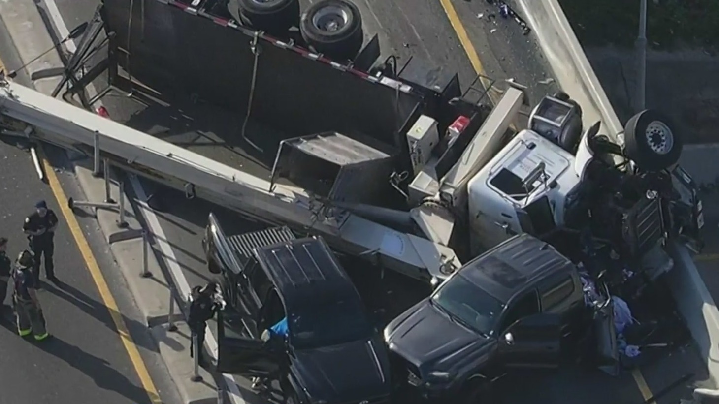 Crash shuts down SR‑84 in Fort Lauderdale