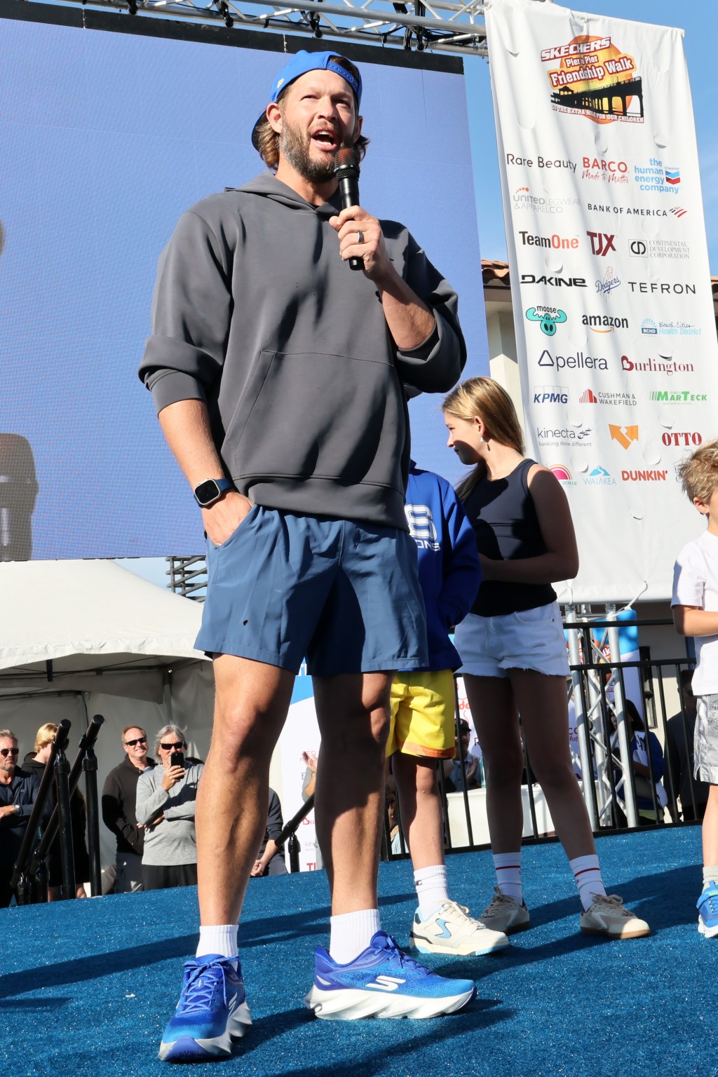 NBC targeting Clayton Kershaw for studio analyst role