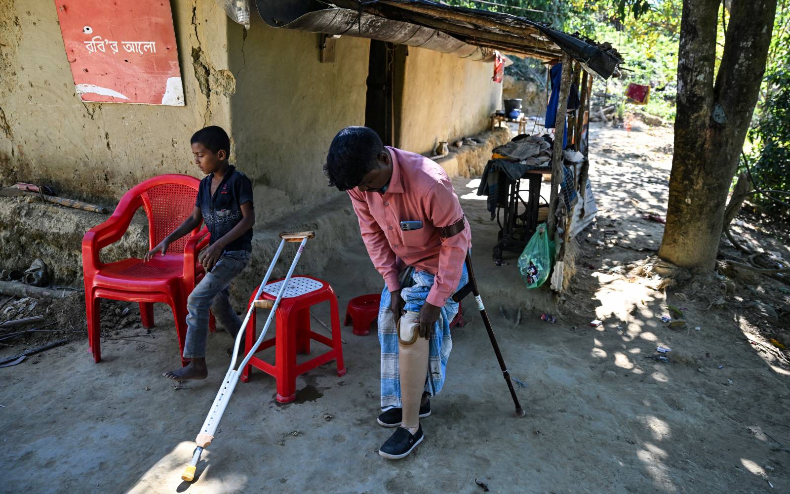 Landmines destroy limbs and lives on Bangladesh-Myanmar border