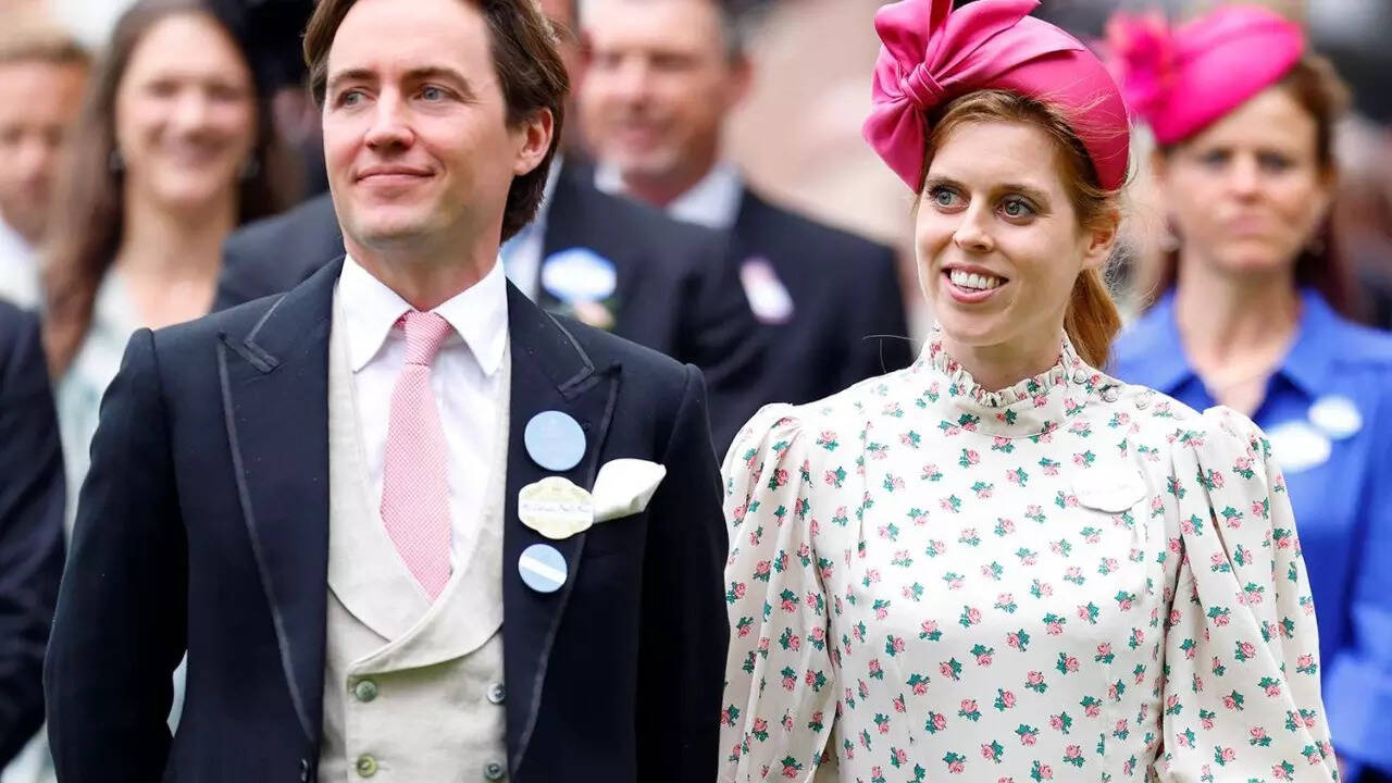 Princess Beatrice and Edoardo Mapelli Mozzi's relationship timeline