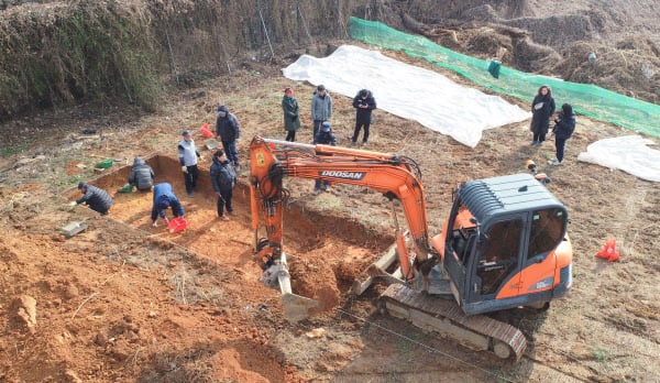 Gwangju City to excavate 1980 uprising secret burial site