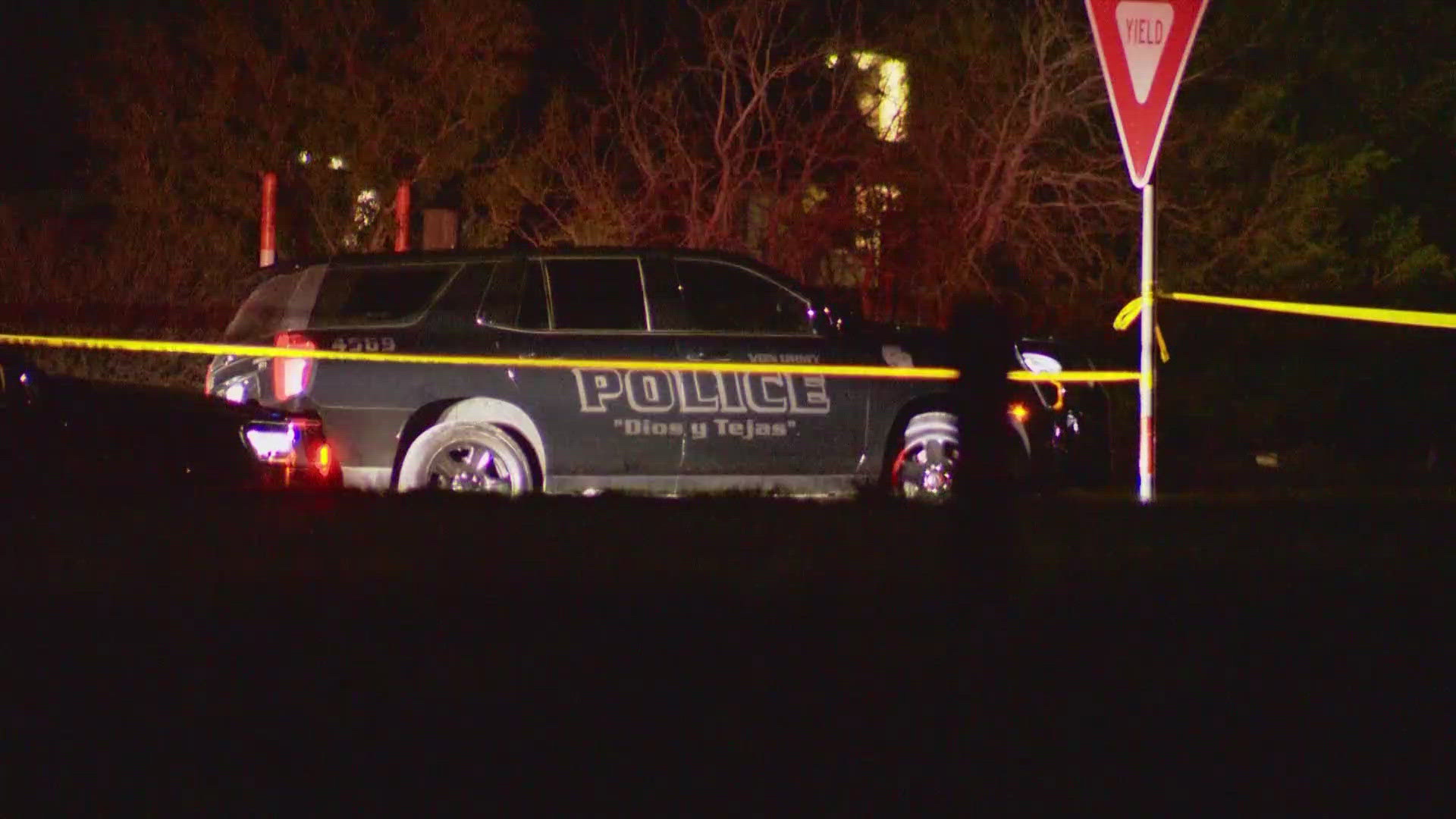 BCSO responding to 'major accident' along I-35 access road in Von Ormy