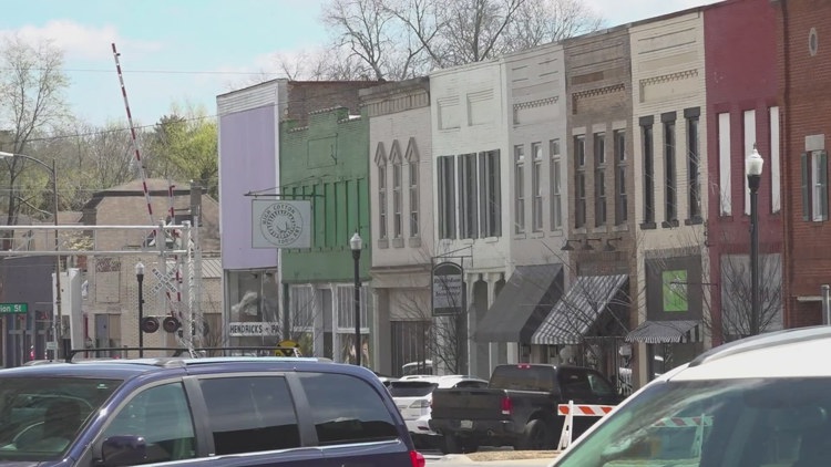 New food truck ordinance goes into effect in Athens