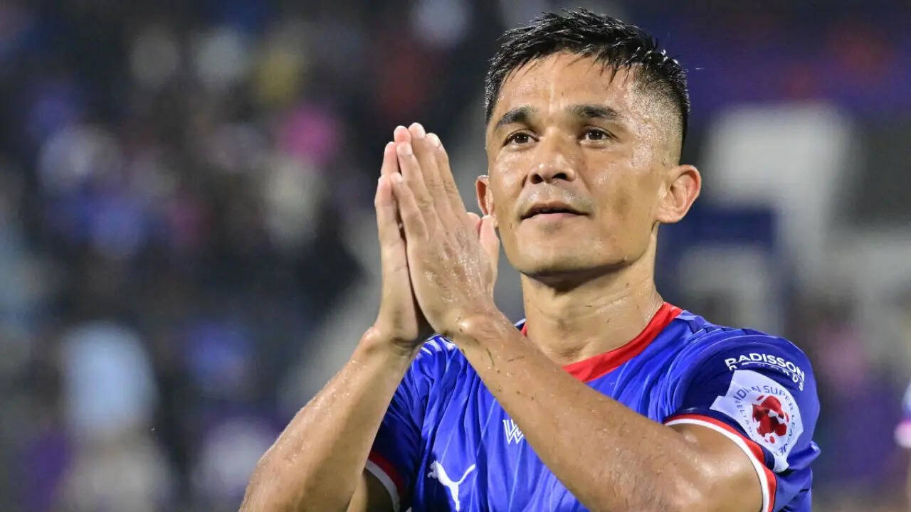 Who is Sunil Chhetri, Indian football icon ranked in the league of ...