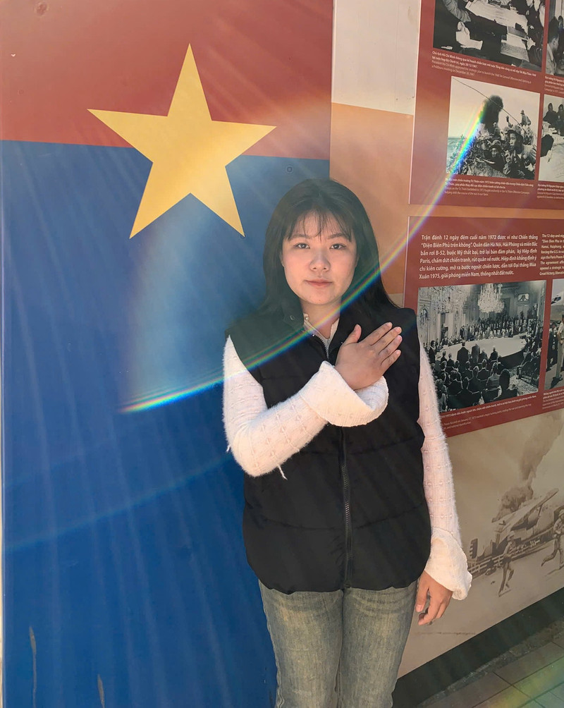 Nữ sinh Gia Lai: 'Lũ lụt cuốn trôi mọi thứ, mẹ con em phải làm lại từ đầu'