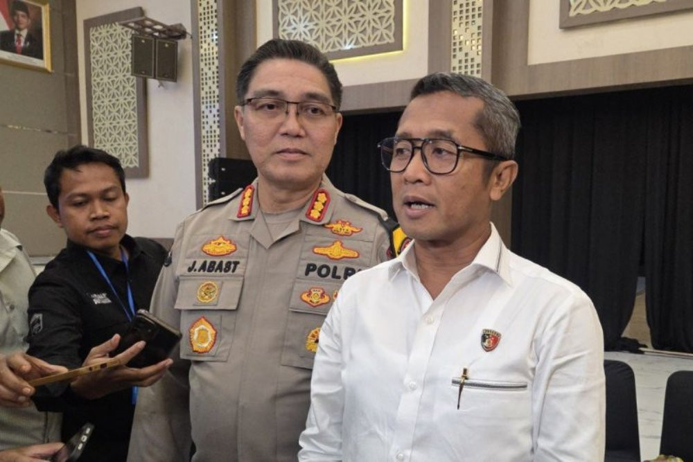 Nenek Elina laporkan Samuel Cs ke Polda Jatim soal pemalsuan akta rumahnya