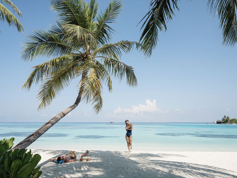 Am Strand von Kuda Huraa fühlt sich das Leben ein ganzes Stück leichter an