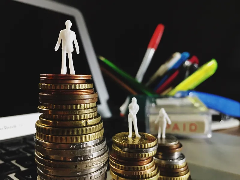 Heng An Standard Life adds two Barings income funds in Hong Kong