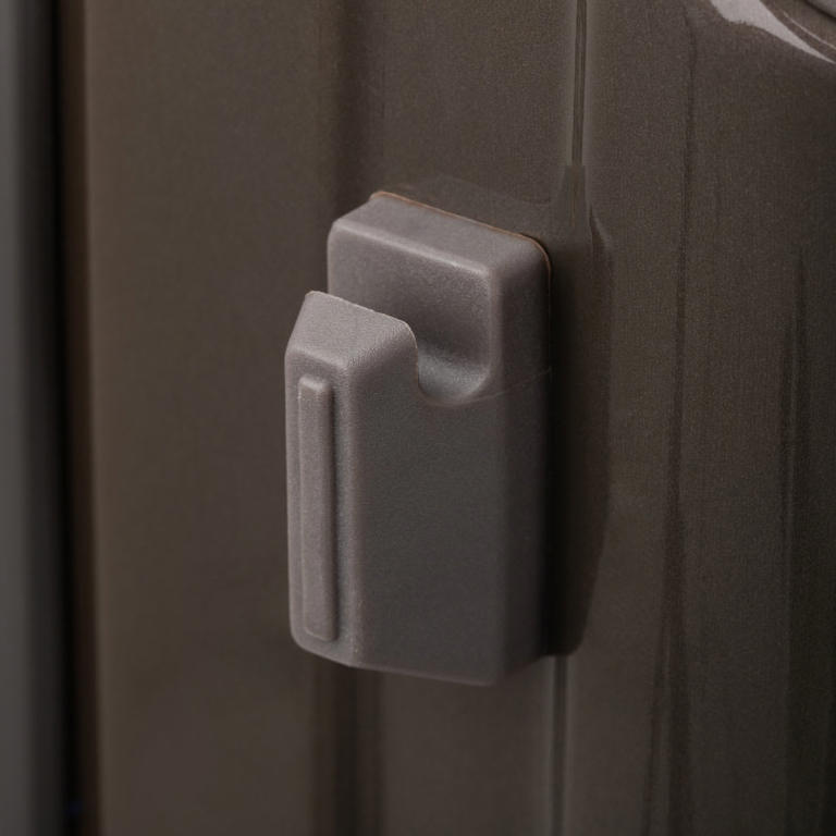 【大注目の旅バッグ】レジェンドウォーカーの傑作「5122」が進化! 拡張＆ストッパー搭載の新作「ヴェリーロ」誕生