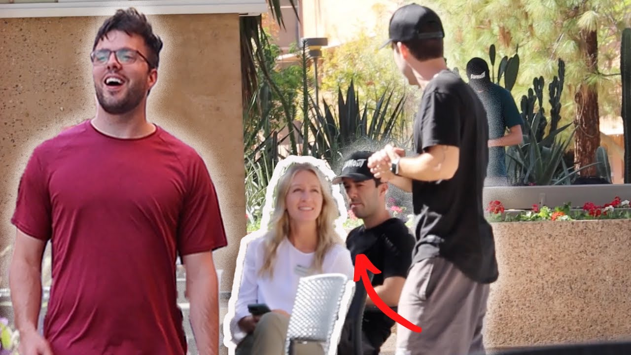 Time loop twins prank!