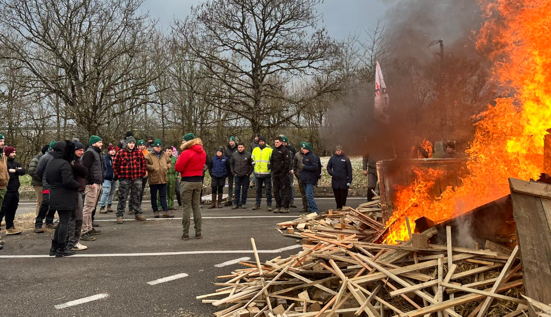 Le gouvernement annonce une série de mesures fortes en faveur du monde ...