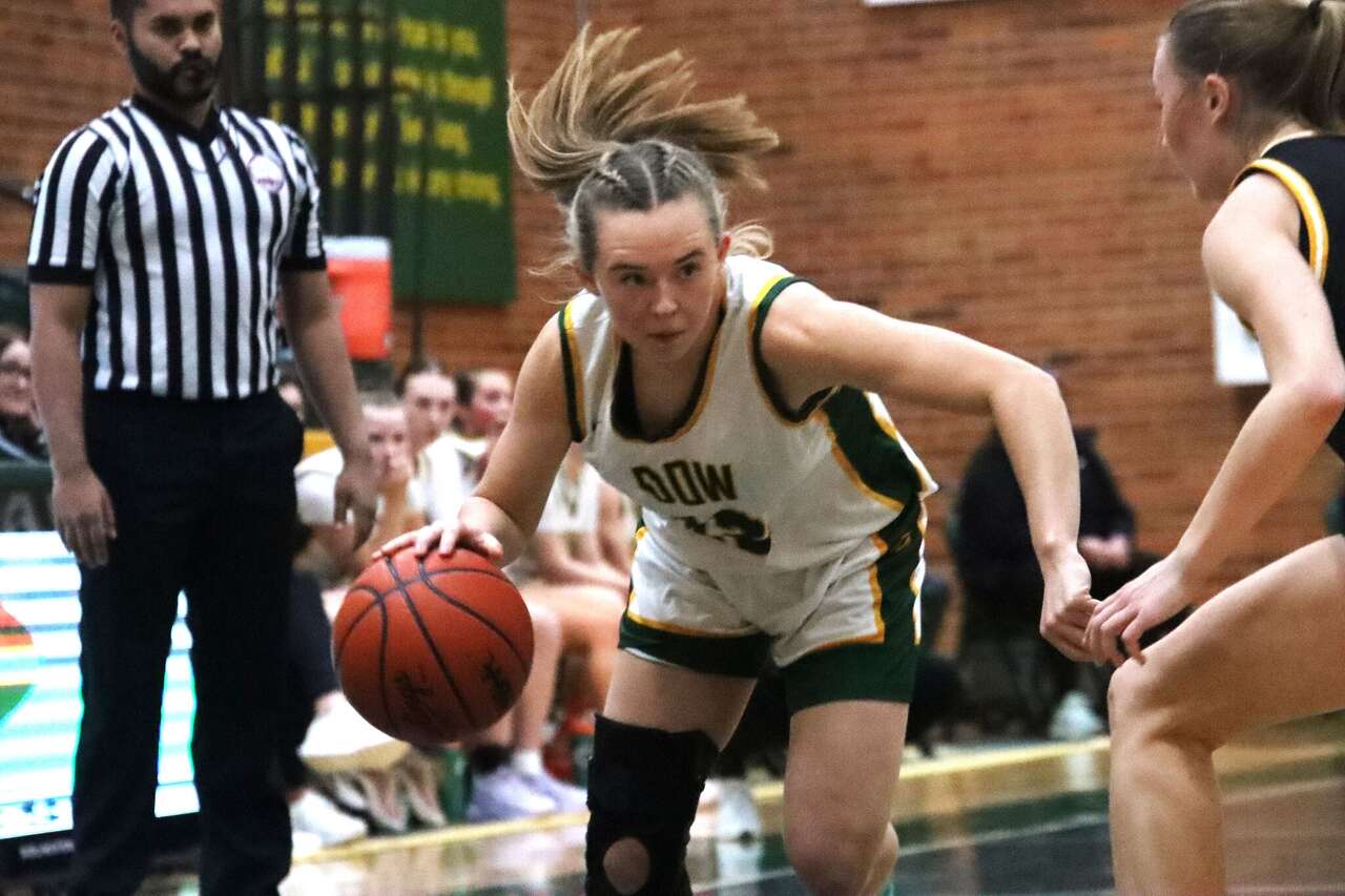 Prep roundup: Dow girls, boys beat BCW