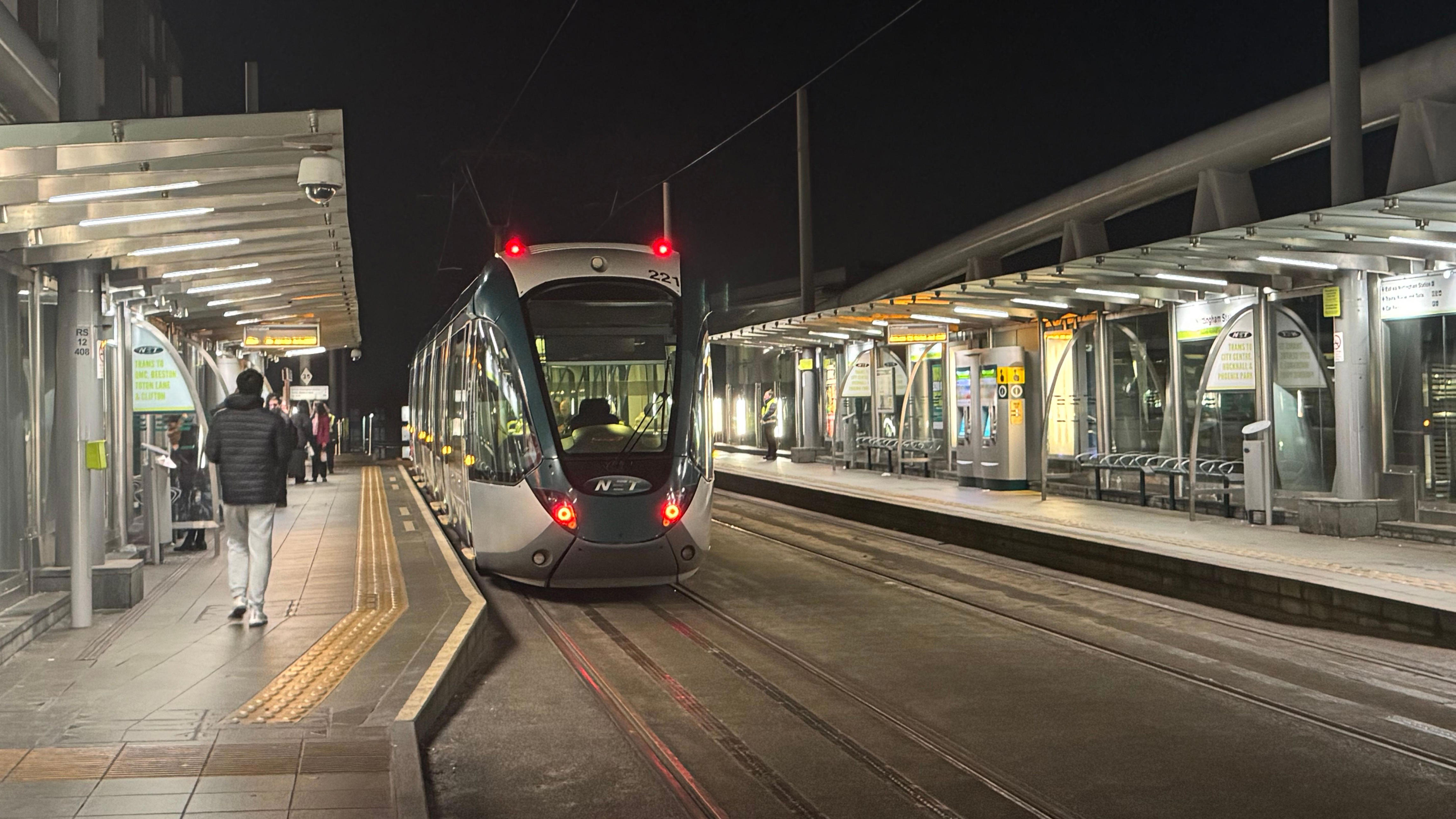 Transport group suggests £405m Derby tram network