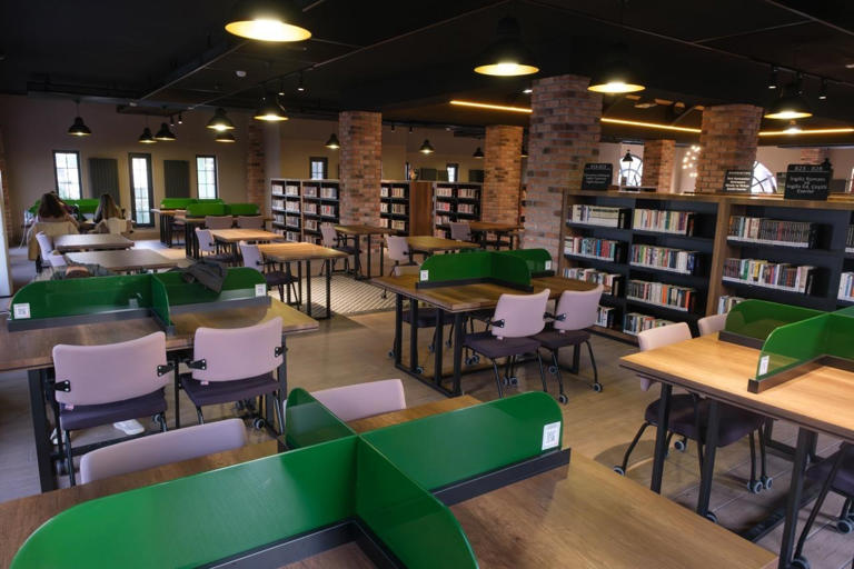 Başiskele’de halk kütüphanesinin kapasitesi artırıldı