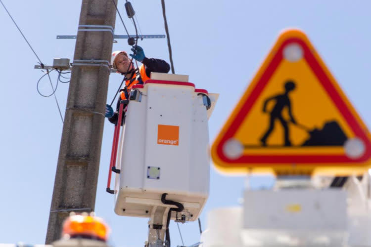 L’ADSL fait de la résistance : Orange repousse la date de fin de ...