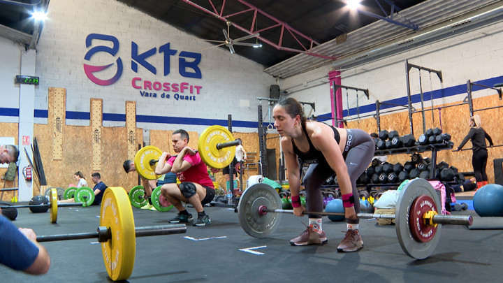El CrossFit, un deporte muy completo para empezar el año y retomar la ...