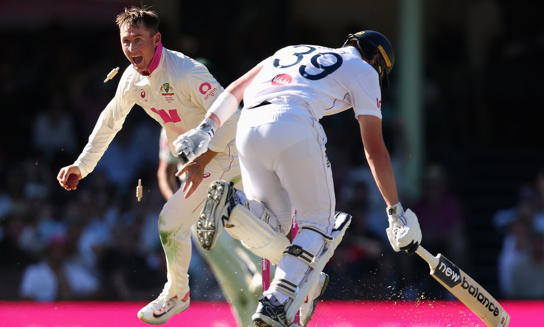 Cricket fans blast TNT Sports for bizarre 'ghost run-out' as ...