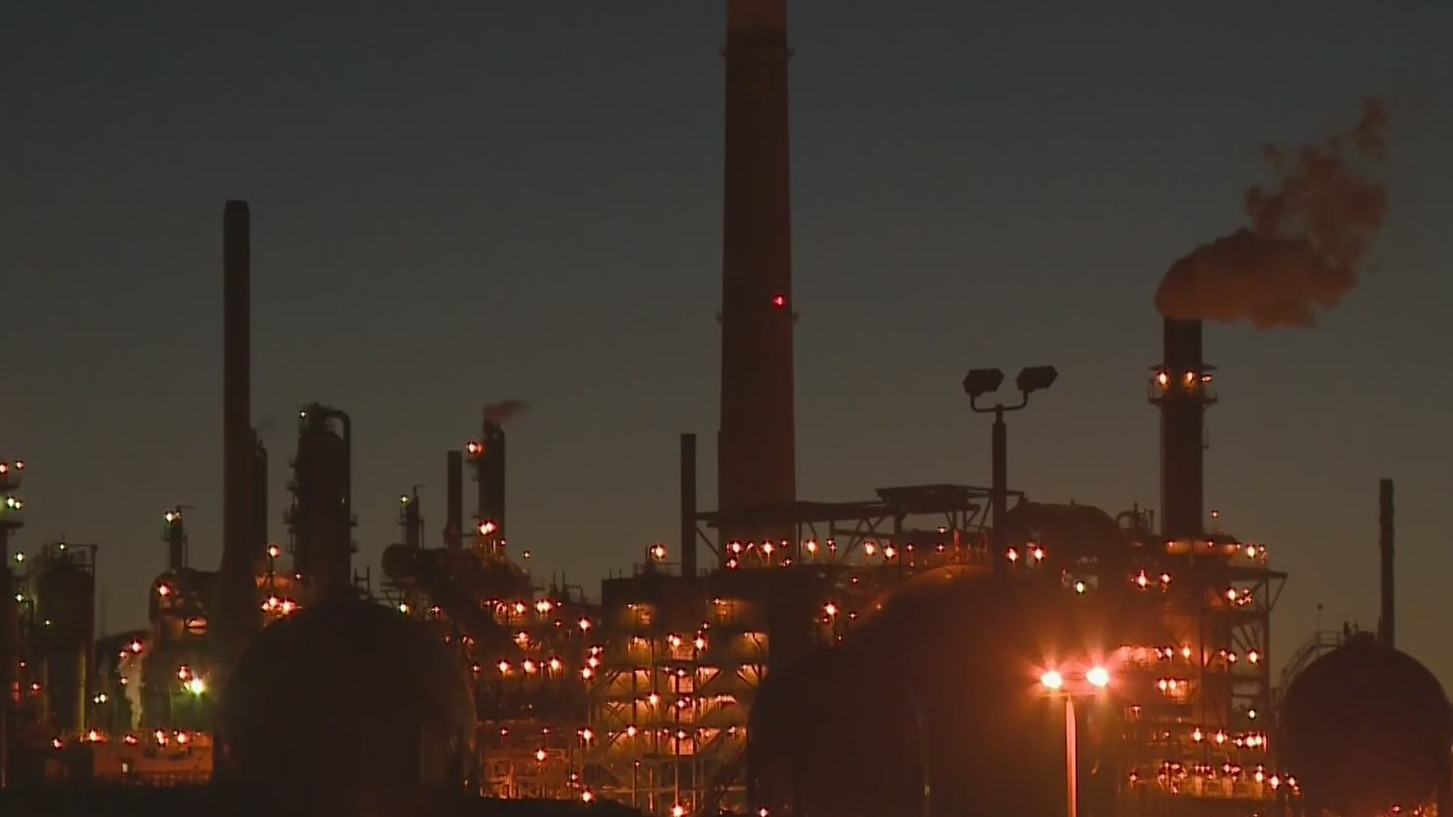 Valero will idle Benicia refinery processes by April 2026