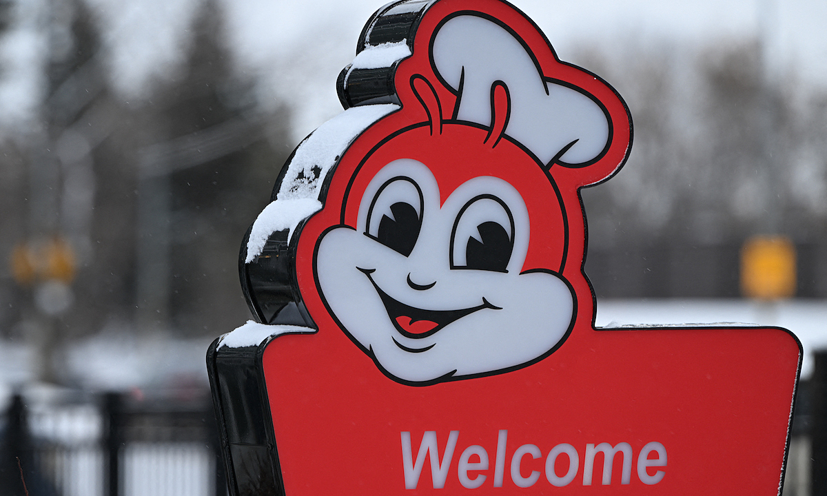 Philippine fast food chain Jollibee plans US listing of international ...