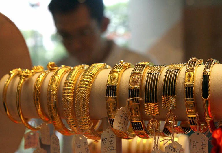 Singapore gold jewelers pivot to sustain demand as soaring prices push ...
