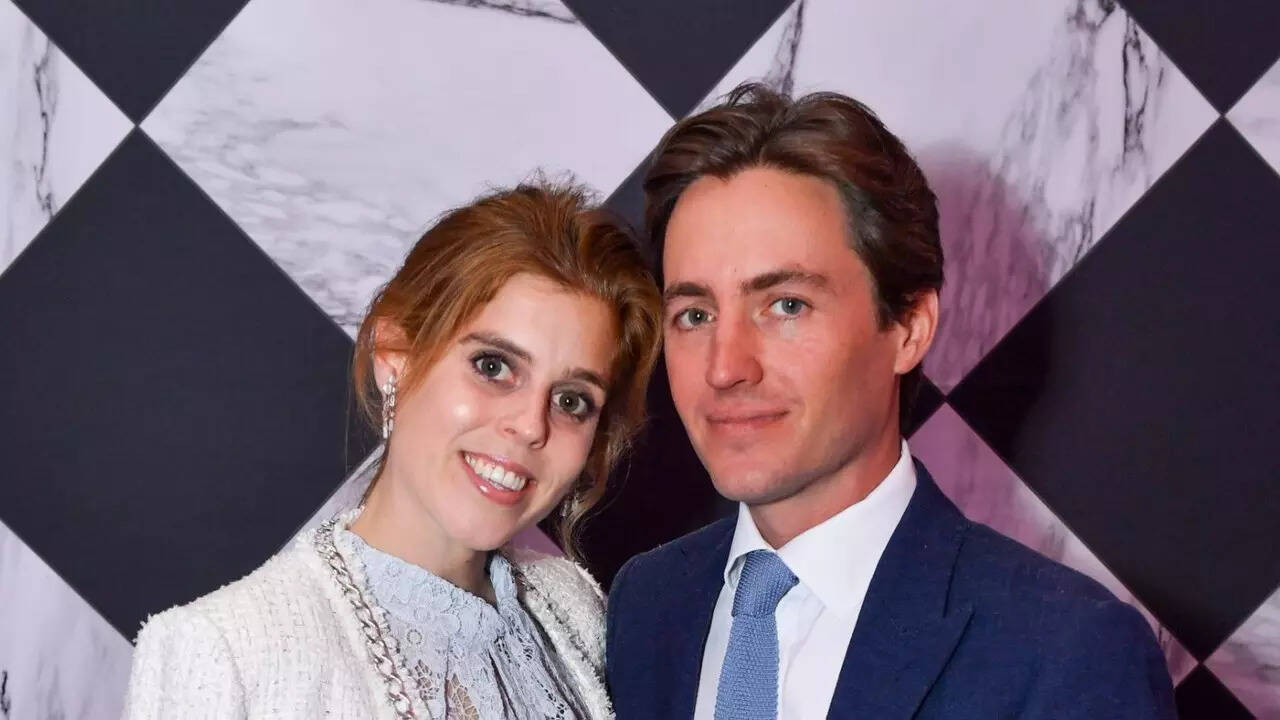 Princess Beatrice and Edoardo Mapelli Mozzi's relationship timeline