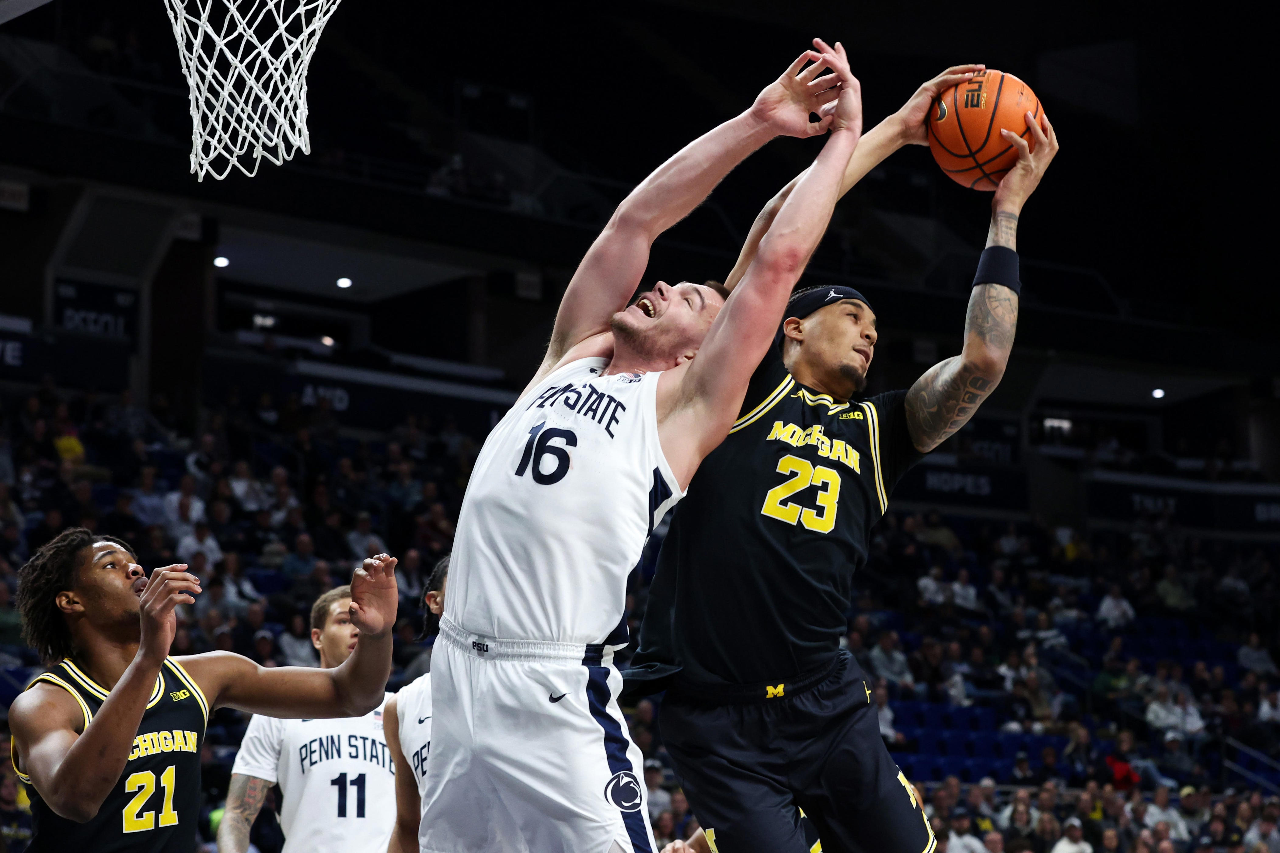 Michigan basketball goes cold on 3s, weathers Penn State upset bid